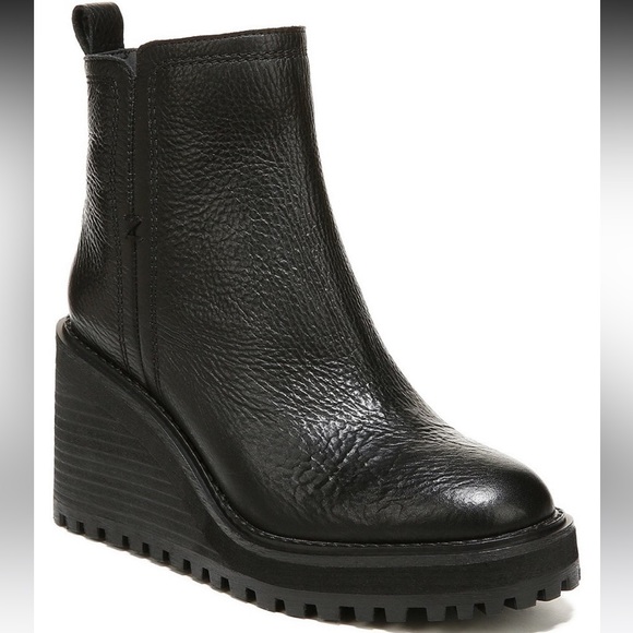 Zodiac | Shoes | New Zodiac Julie Leather Platform Wedge Bootiesblack ...